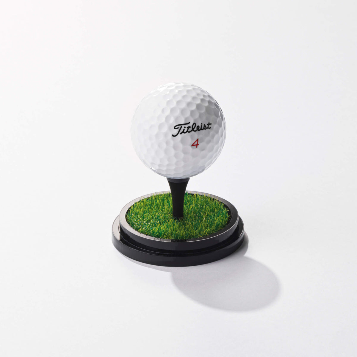 The Vantage Golf Ball Display Stand - Premium Turf – Display Champ